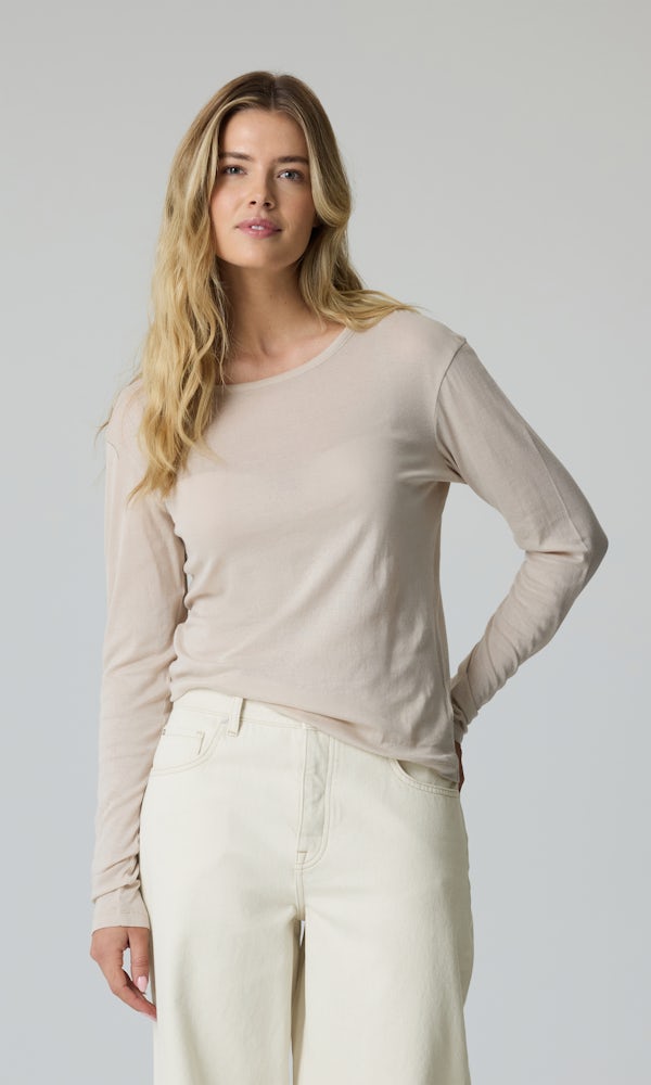 Lys beige Langermet topp i supima bomull | Dameklær | Cubus